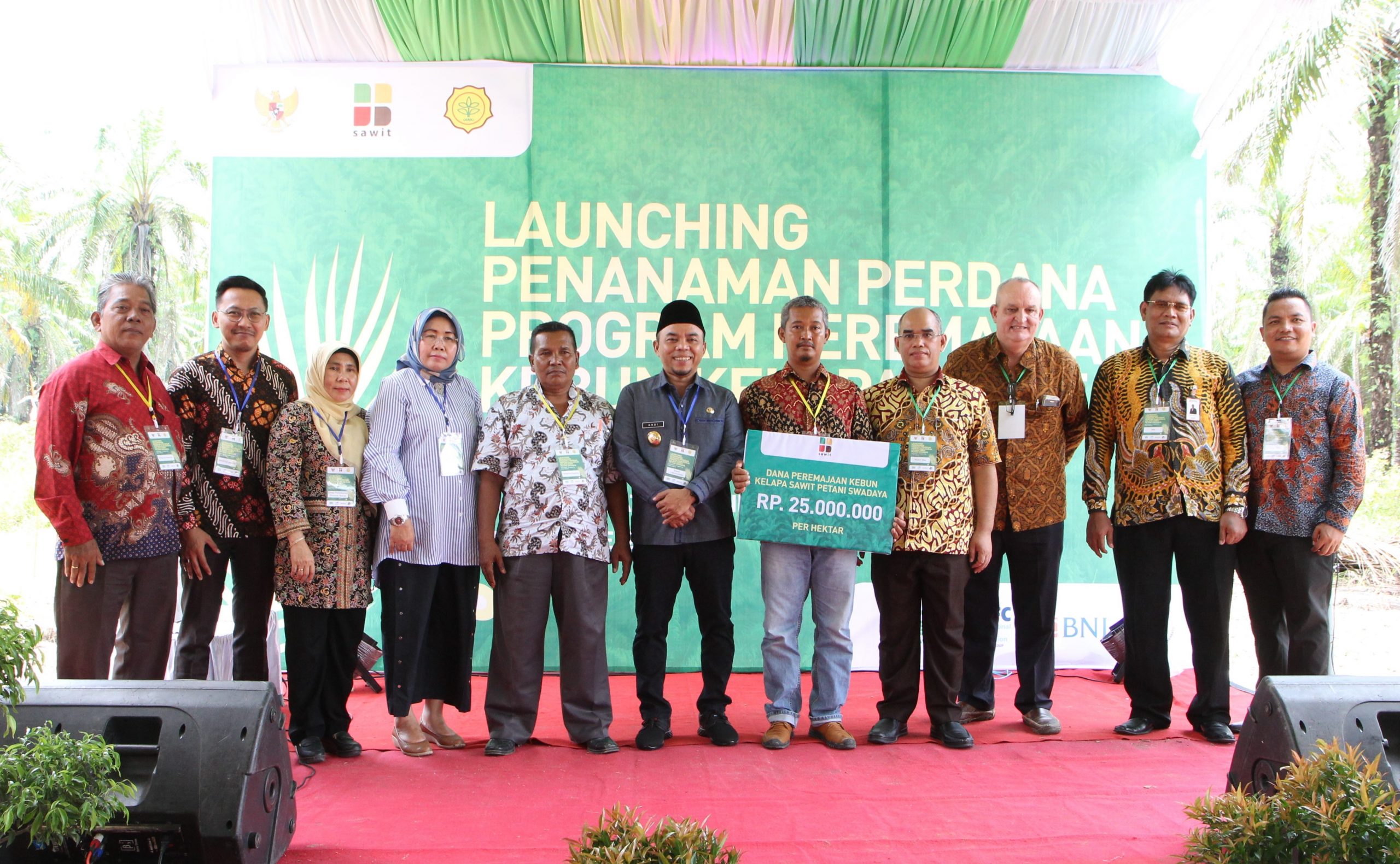 Musim Mas' Smallholder Programme Increases Financial Access for ...
