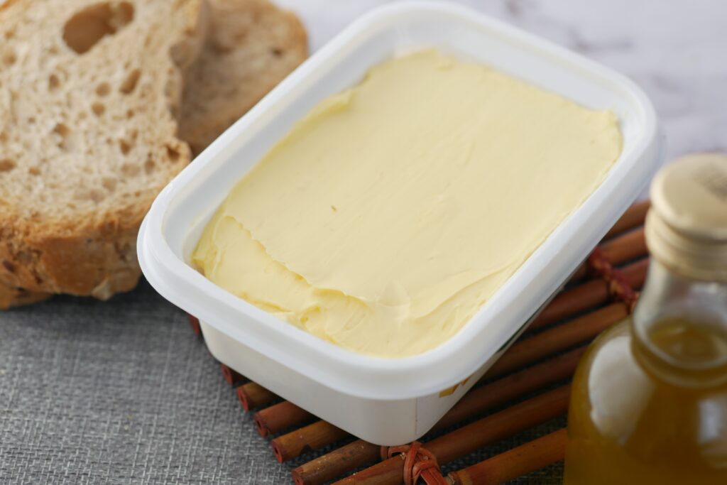 Margarine vs Shortening: Choosing the Right Palm-Based Option